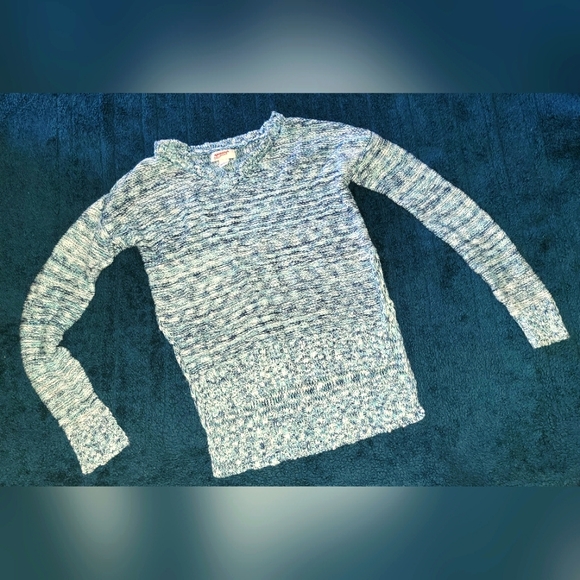 Arizona Jean Company | Sweaters | Arizona Sweater | Poshmark